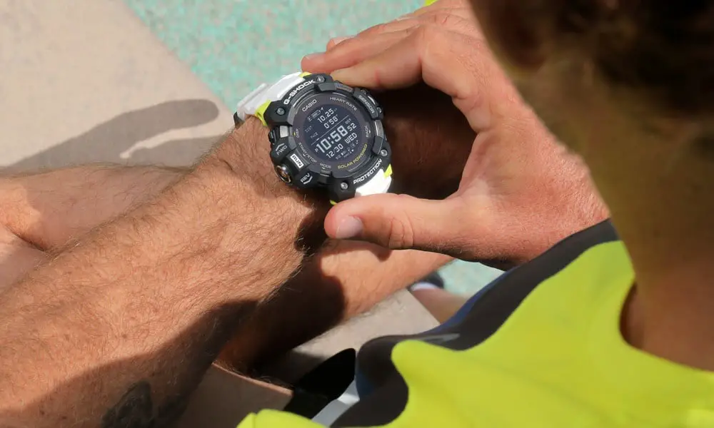 Best Solar-charged Watches and Smartwatches: Don’t Let the Battery ...