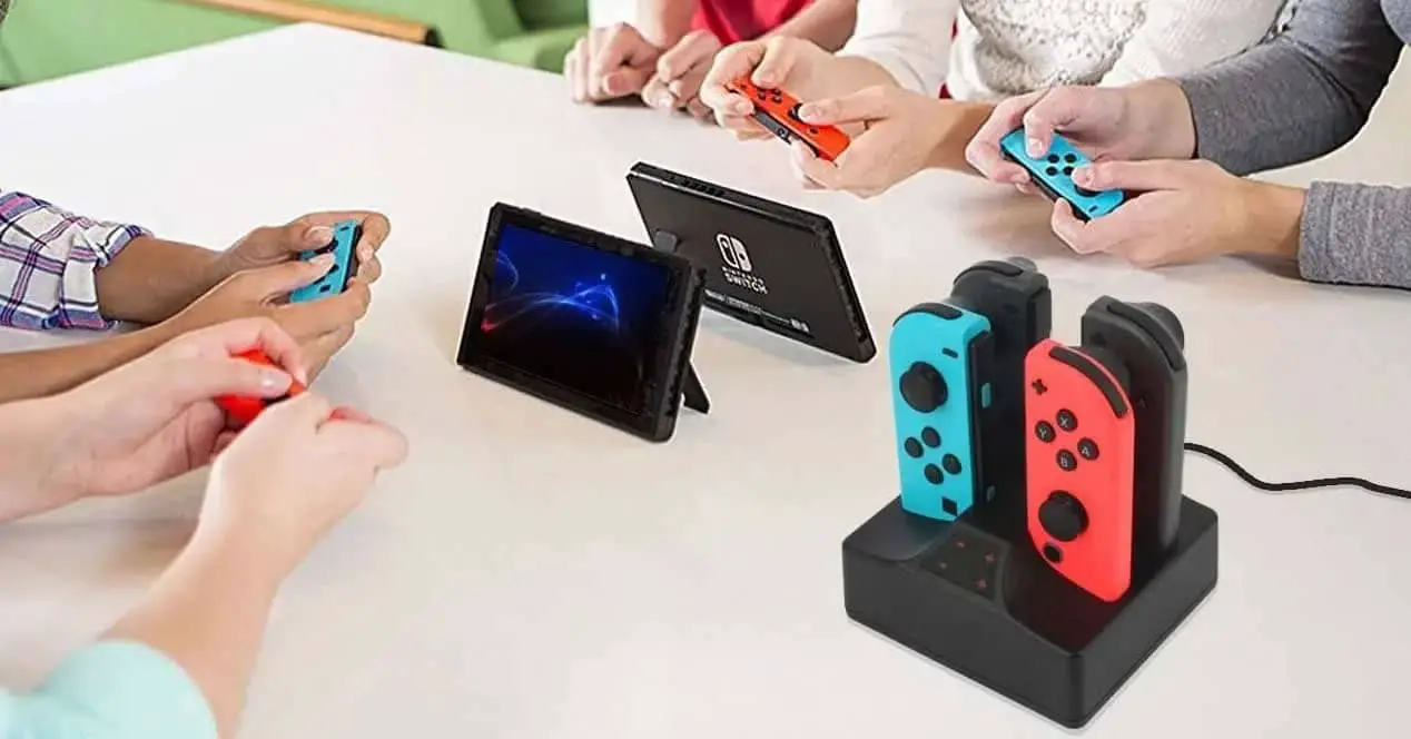 The Best Charging Bases for Nintendo Switch Joy-Con Controllers | ITIGIC