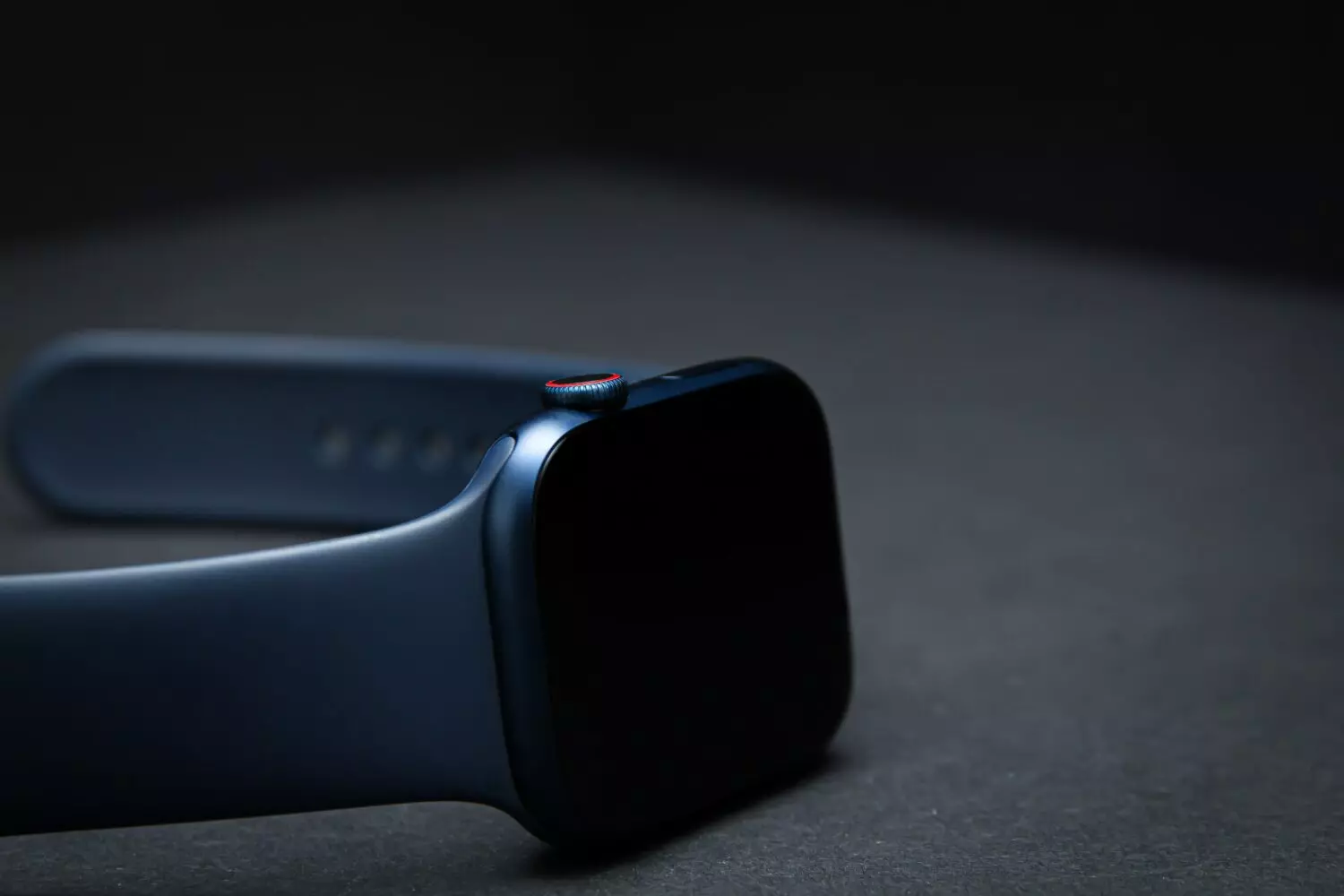 How to change the screen of an Apple Watch | ITIGIC